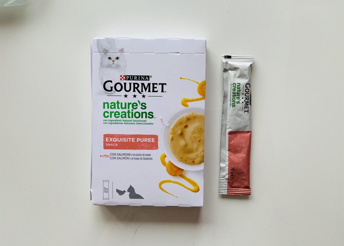 PURINA® GOURMET® NATURE’S CREATIONS Exquisito Puré Snack Liquido con ...
